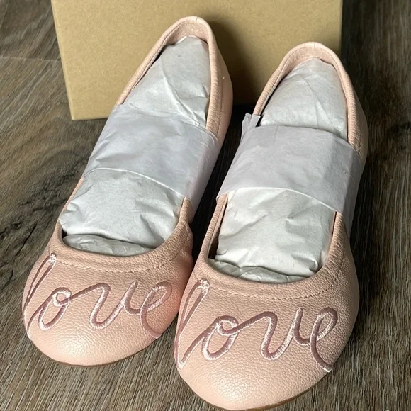 Ellen Degeneres | Shoes | Ed Ellen Degeneres Langlee Pink Ballet Flats ...